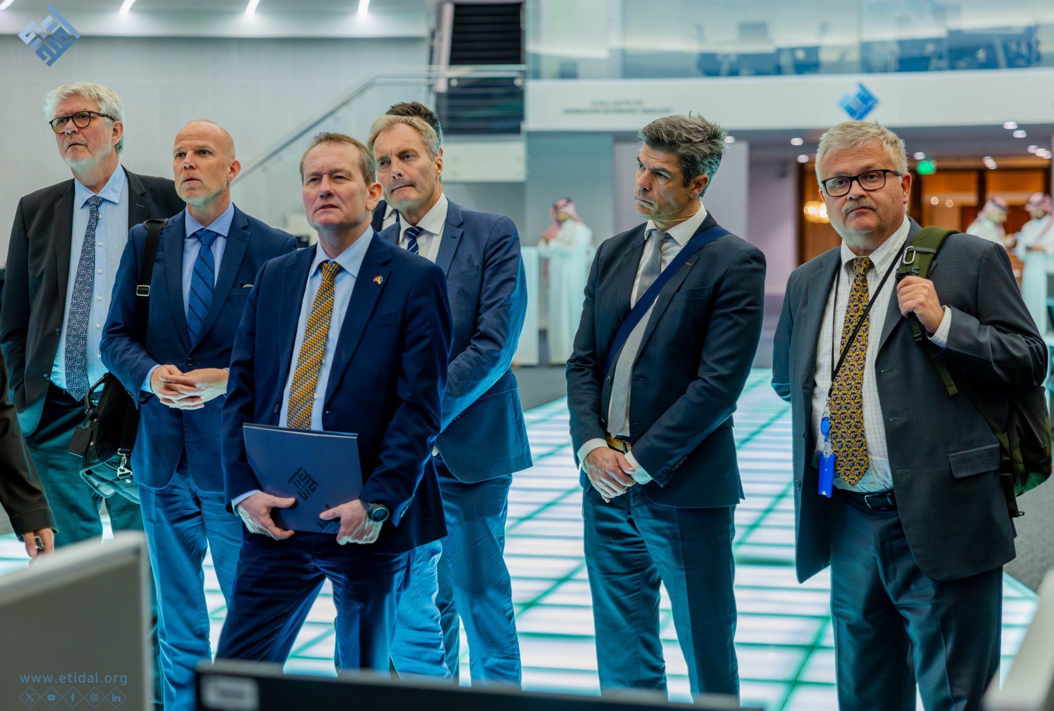 Secretary General of (Etidal) welcomes a Parliamentary and Diplomatic ...